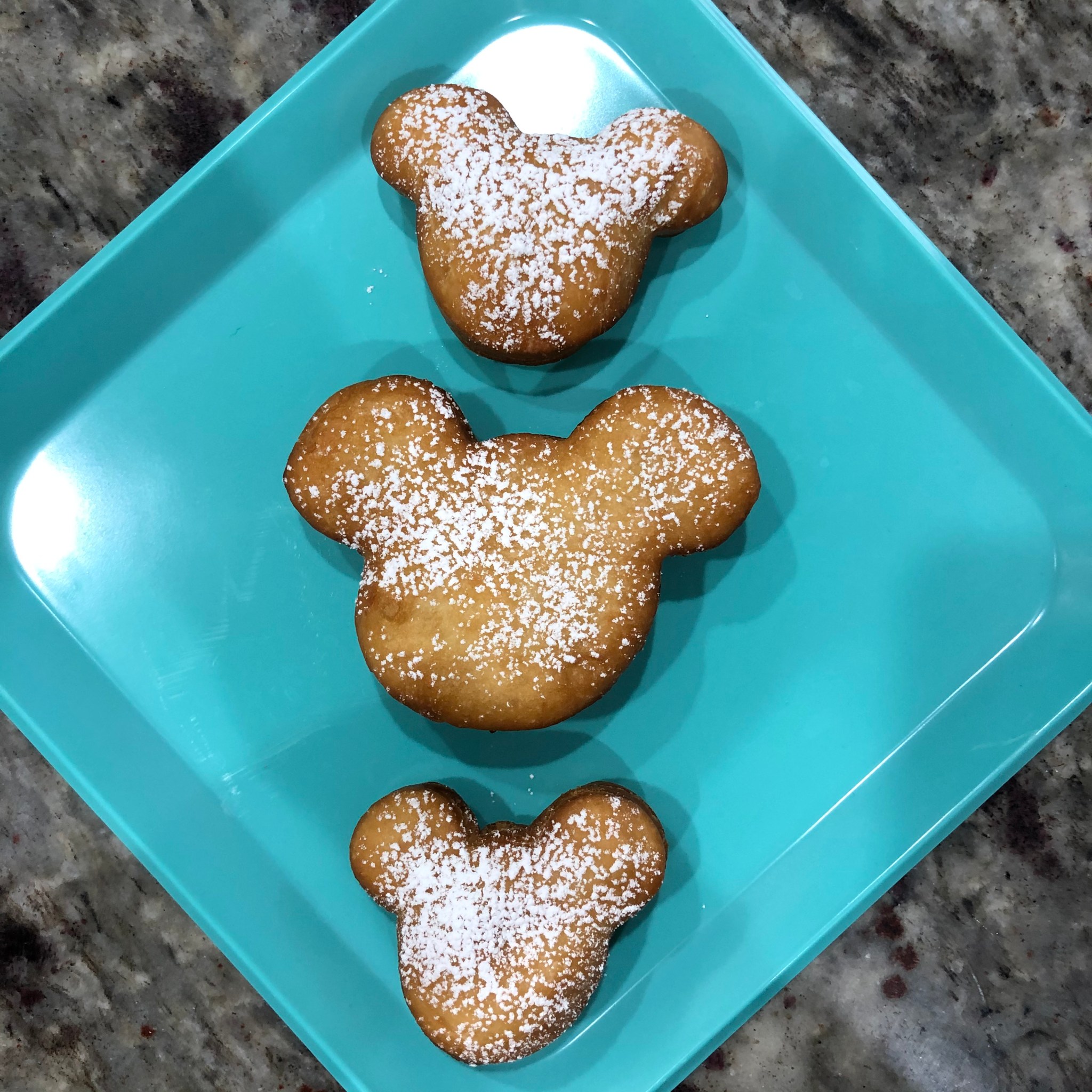 Disneyland’s Mickey Shaped Beignets | Penny's Food Blog