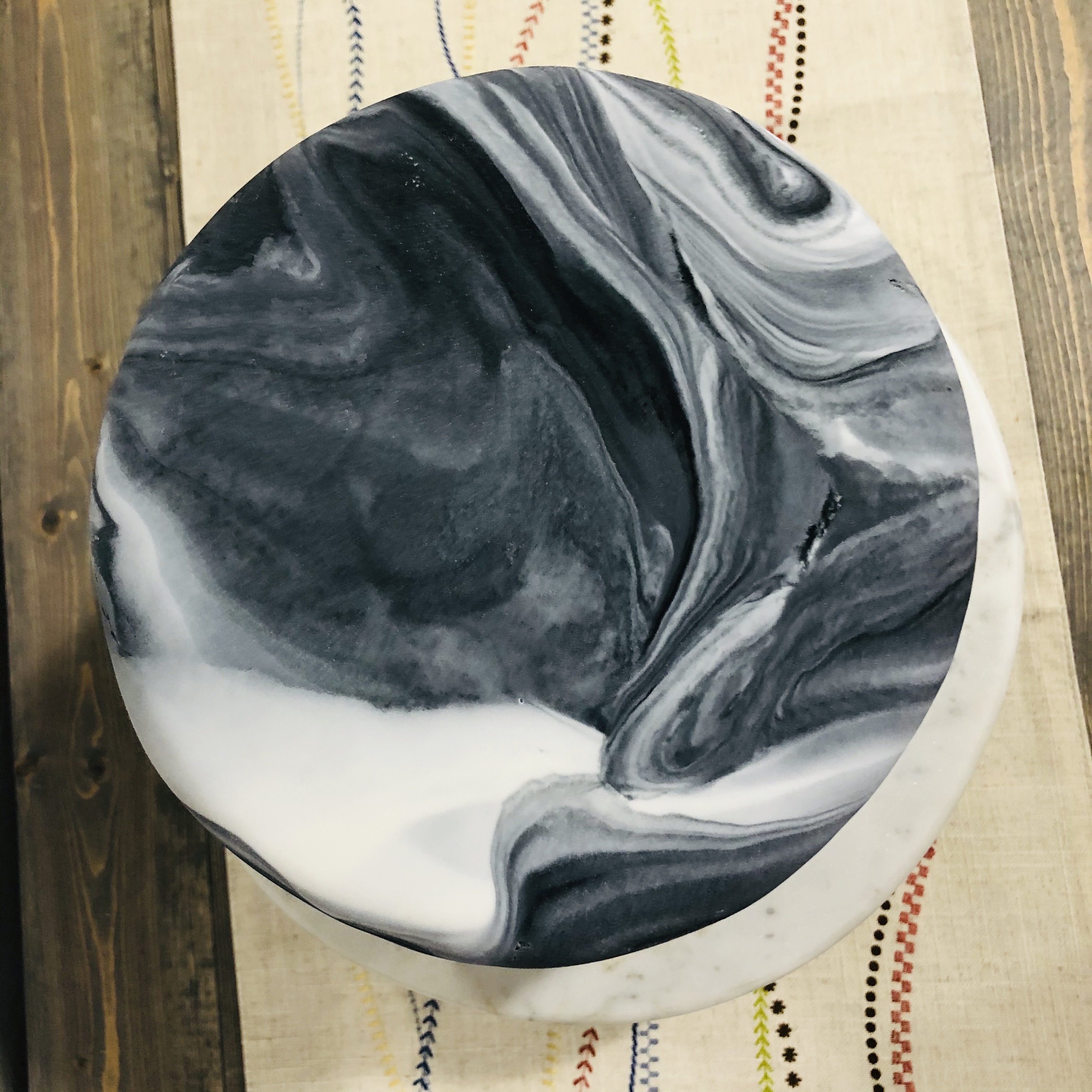 Black, White, and Grey Marble Fondant Wedding Cake | Penny's Food Blog