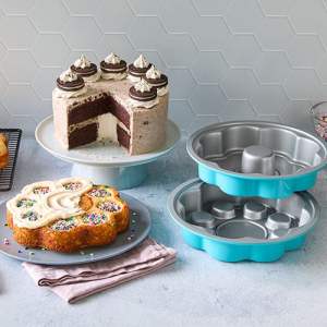 Funfetti Secret Center Cake | Penny's Food Blog
